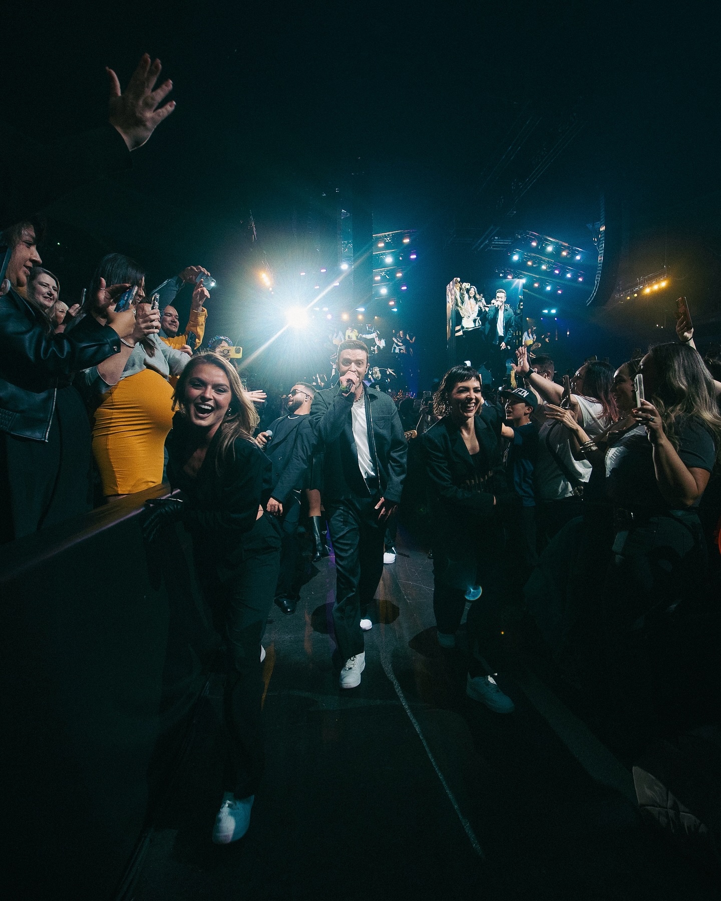 Justin Timberlake's Package Goes Viral in New 'Wardrobe Malfunction' - News